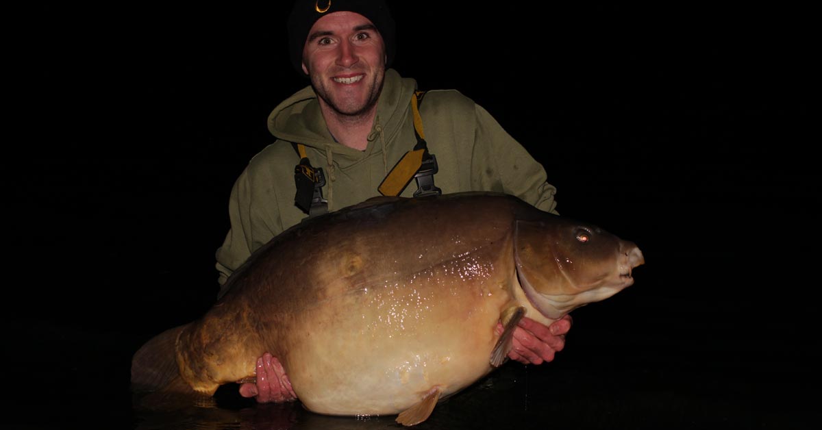 Carp Fishing ~ Kicking Up A Storm ~ David Gaskin - Gardner Tackle